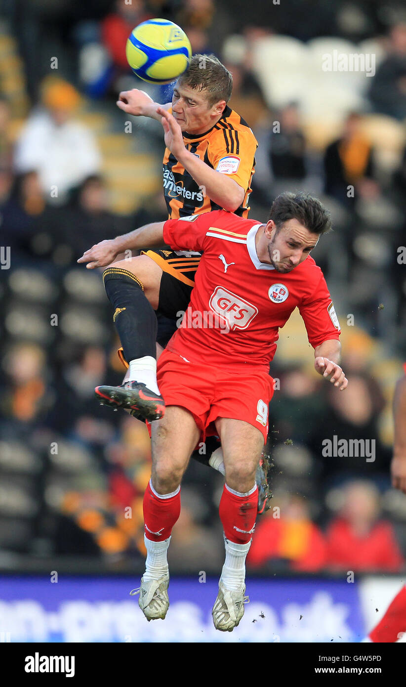Hull City's Corry Evans and Crawley Town's Matt Tubbs Stock Photo - Alamy