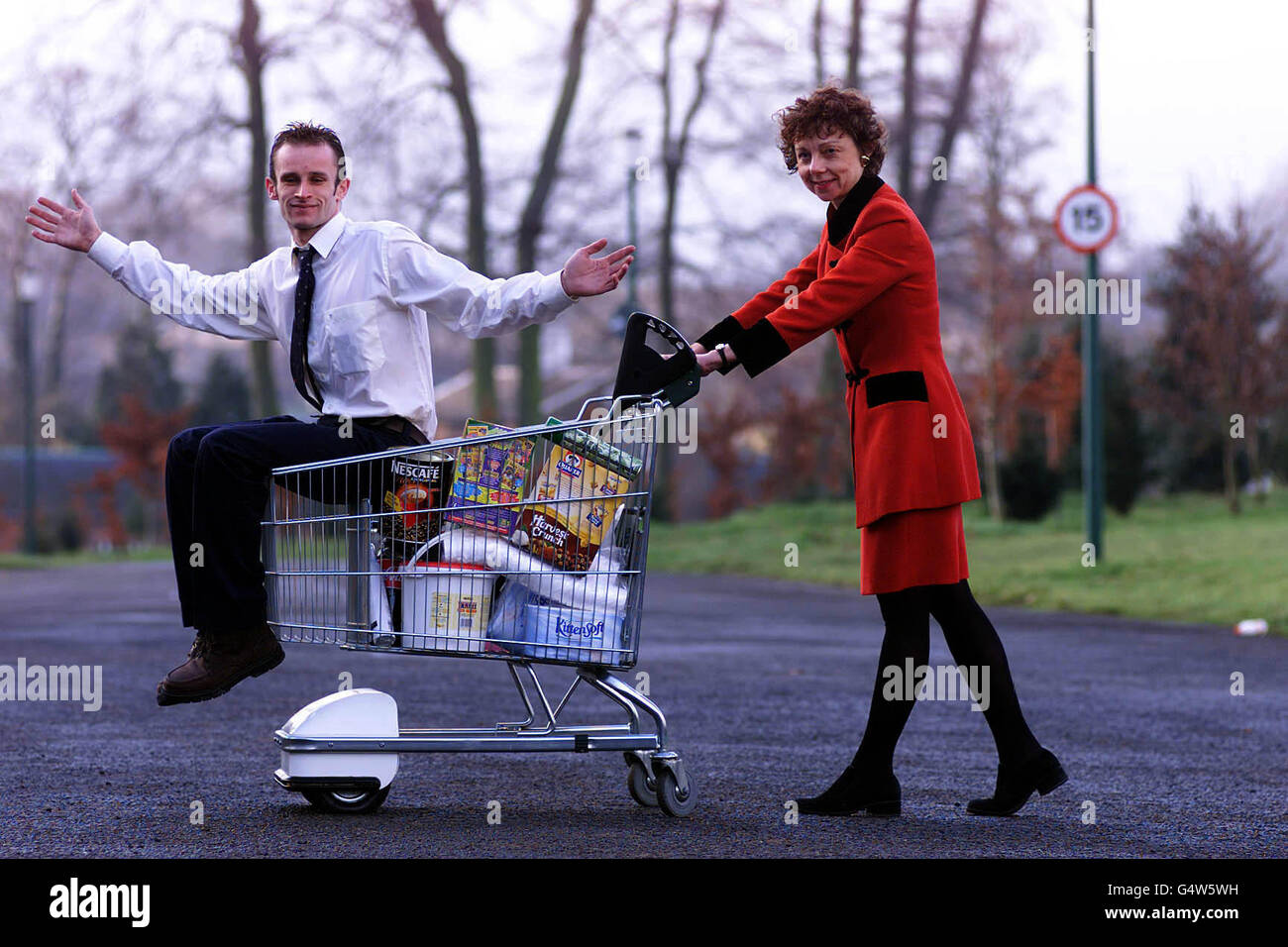 Electric Shopping Trolley Stock Photo - Alamy