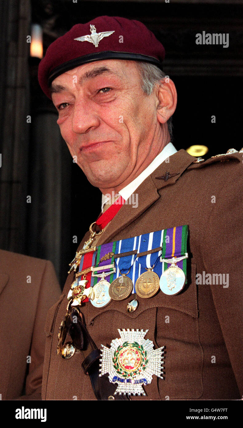 General Sir Michael Jackson arrives at St Paul's Cathedral for the ...