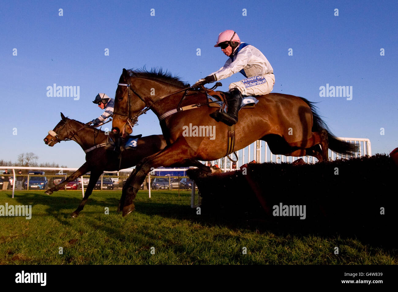 Horse Racing - Catterick Bridge Stock Photo - Alamy