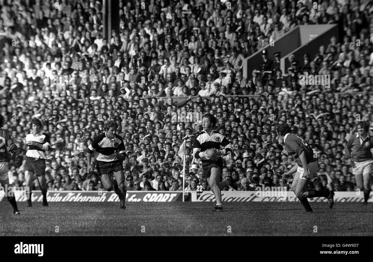 Jpr williams rugby hi-res stock photography and images - Alamy