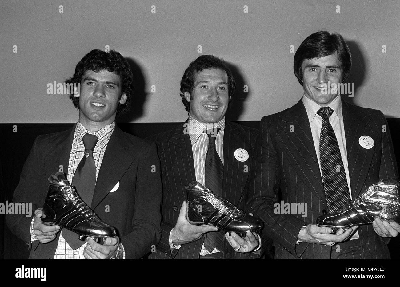 (From Left): Tony Ward, Irish fly-half; Gareth Edwards, Welsh retired ...