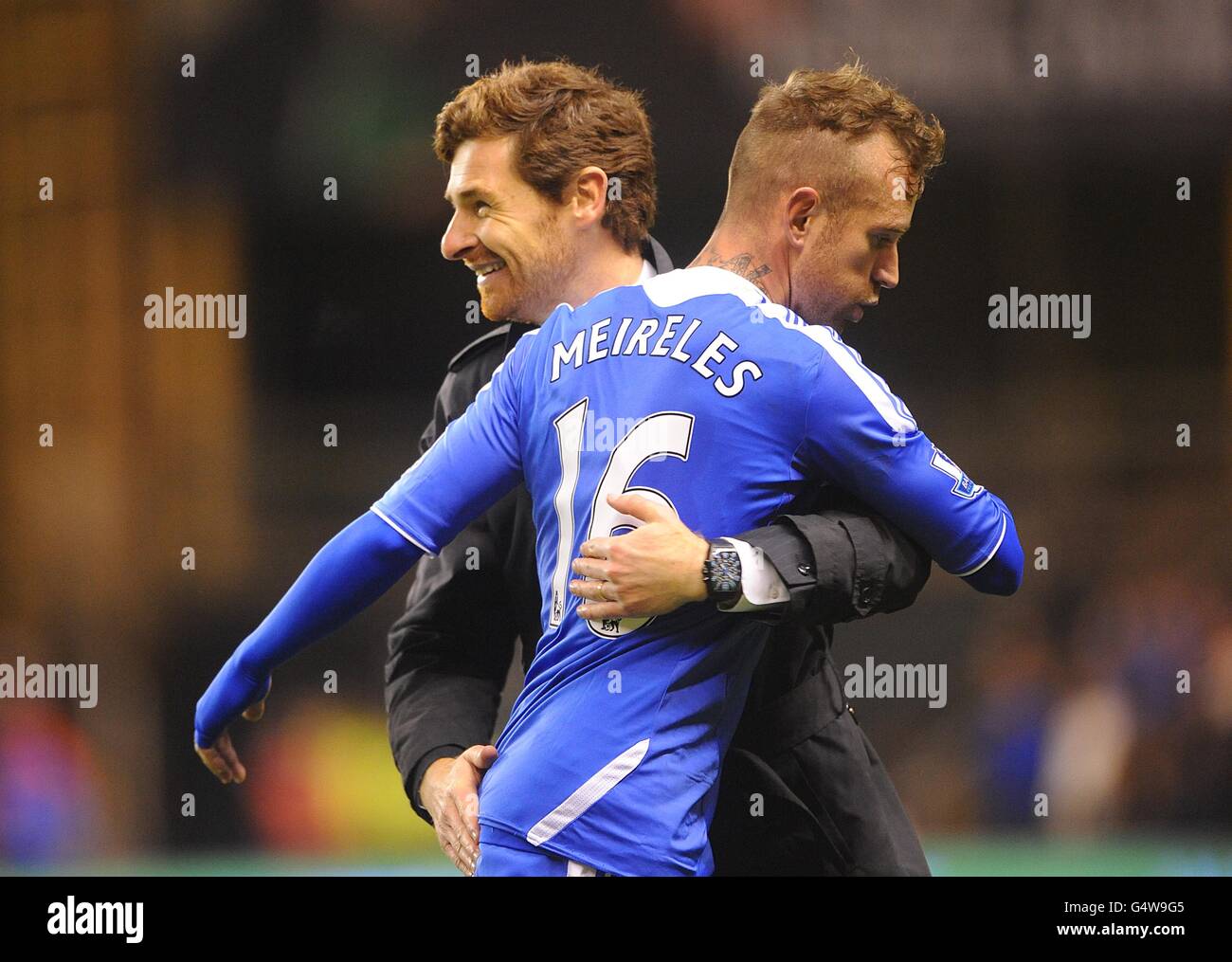 Chelsea's Raul Meireles (right) and manager Andre Villas-Boas (left ...