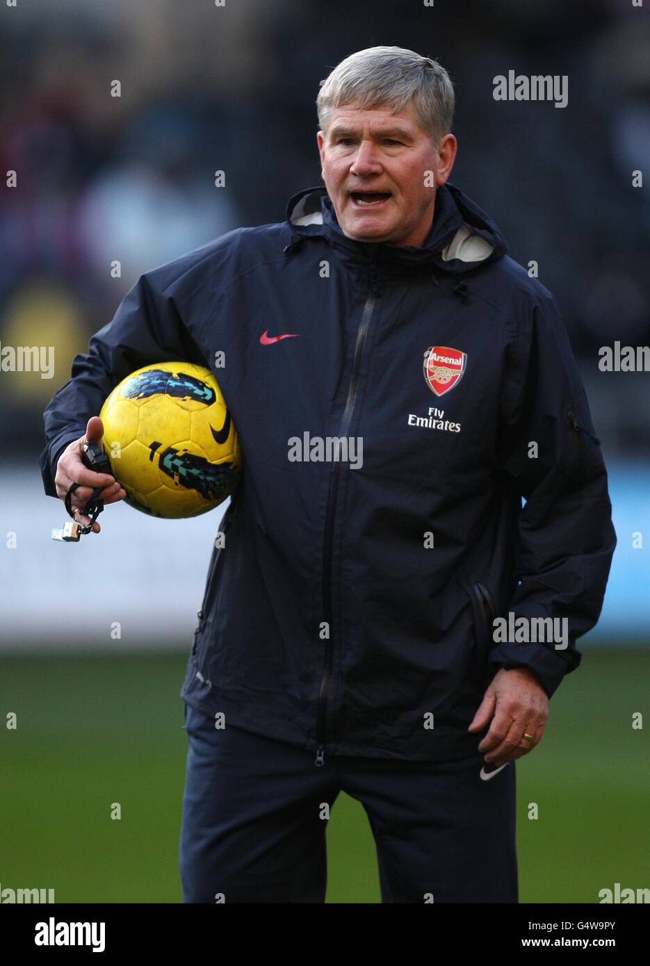 Arsenal assistant manager pat rice during the warm up hi-res stock ...