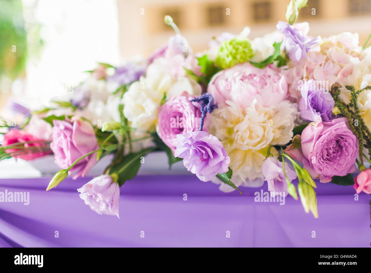 Tables decorated with flowers Stock Photo - Alamy