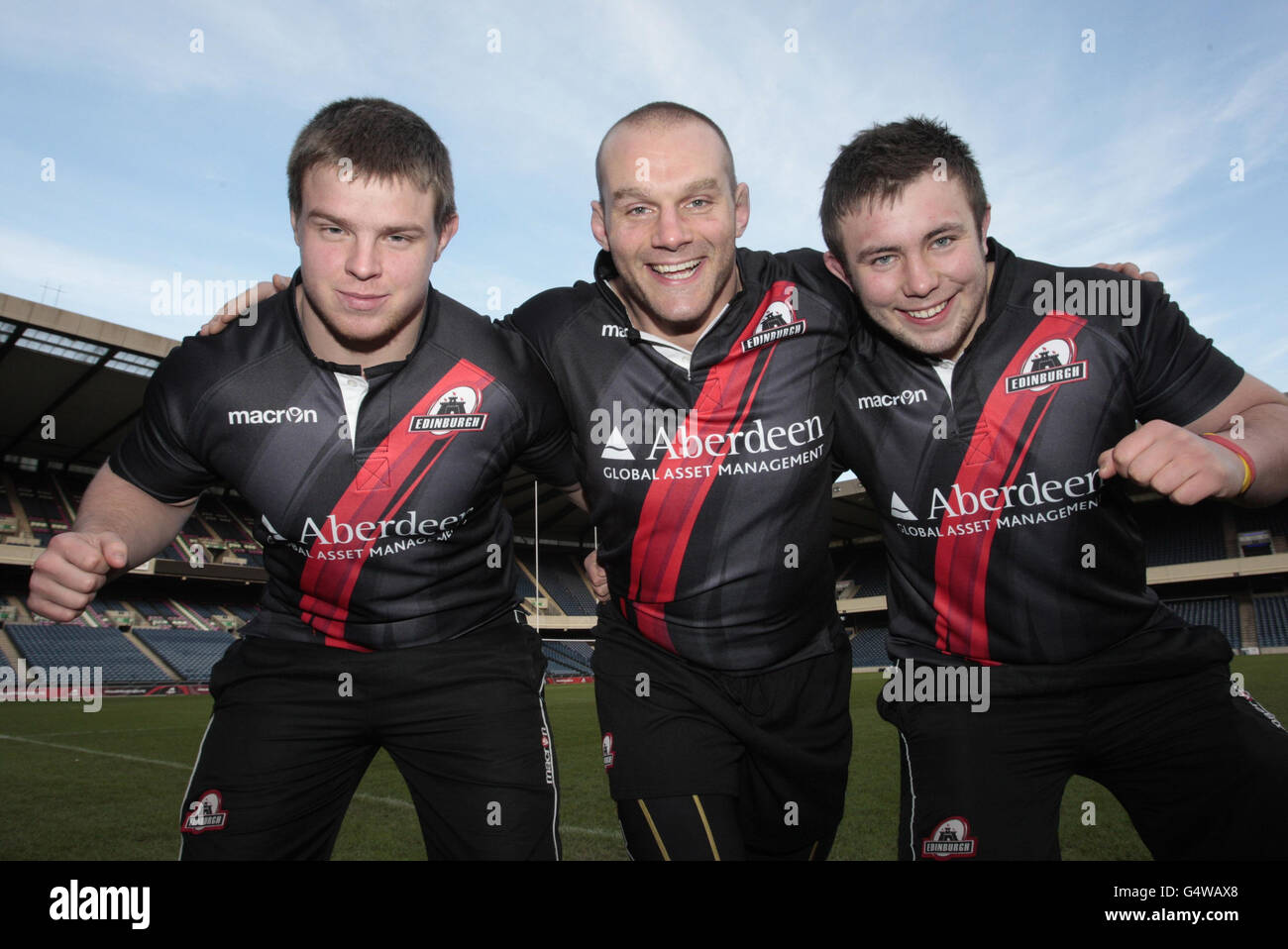 Edinburgh Rugby's (left to right) Lewis Niven, Geoff Cross and Robin ...