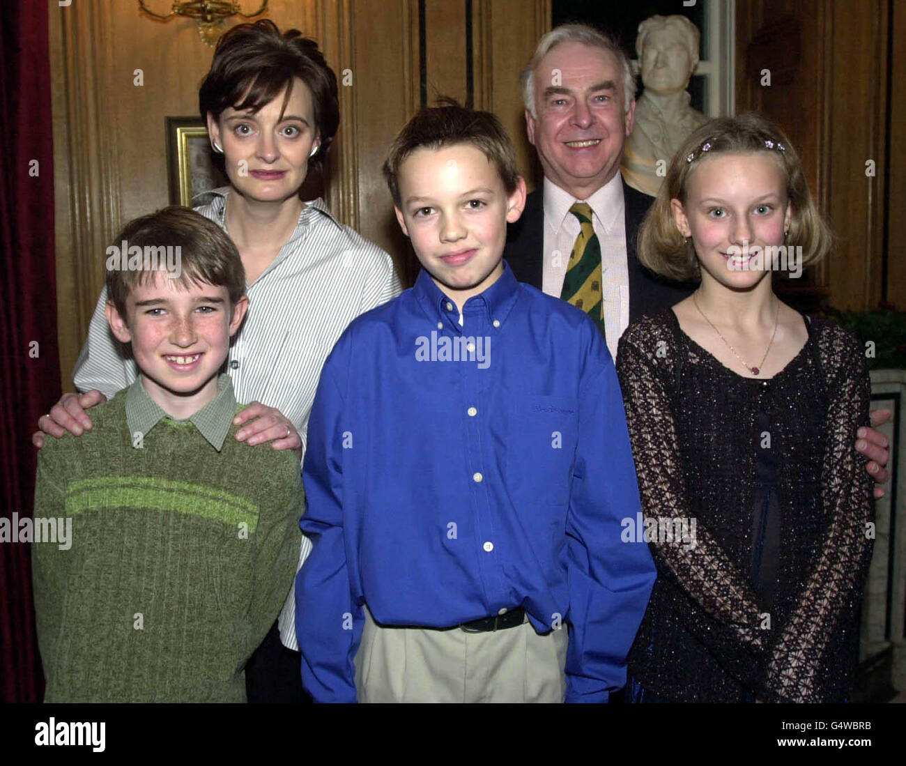 Stuart smith and laura faulkner hi-res stock photography and images - Alamy