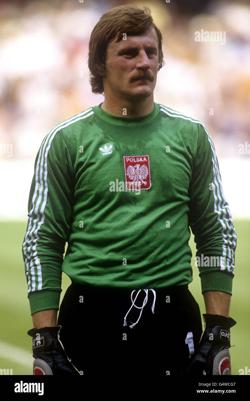 Soccer - FIFA World Cup Spain 82 - Semi Final - Poland v Italy - Camp ...