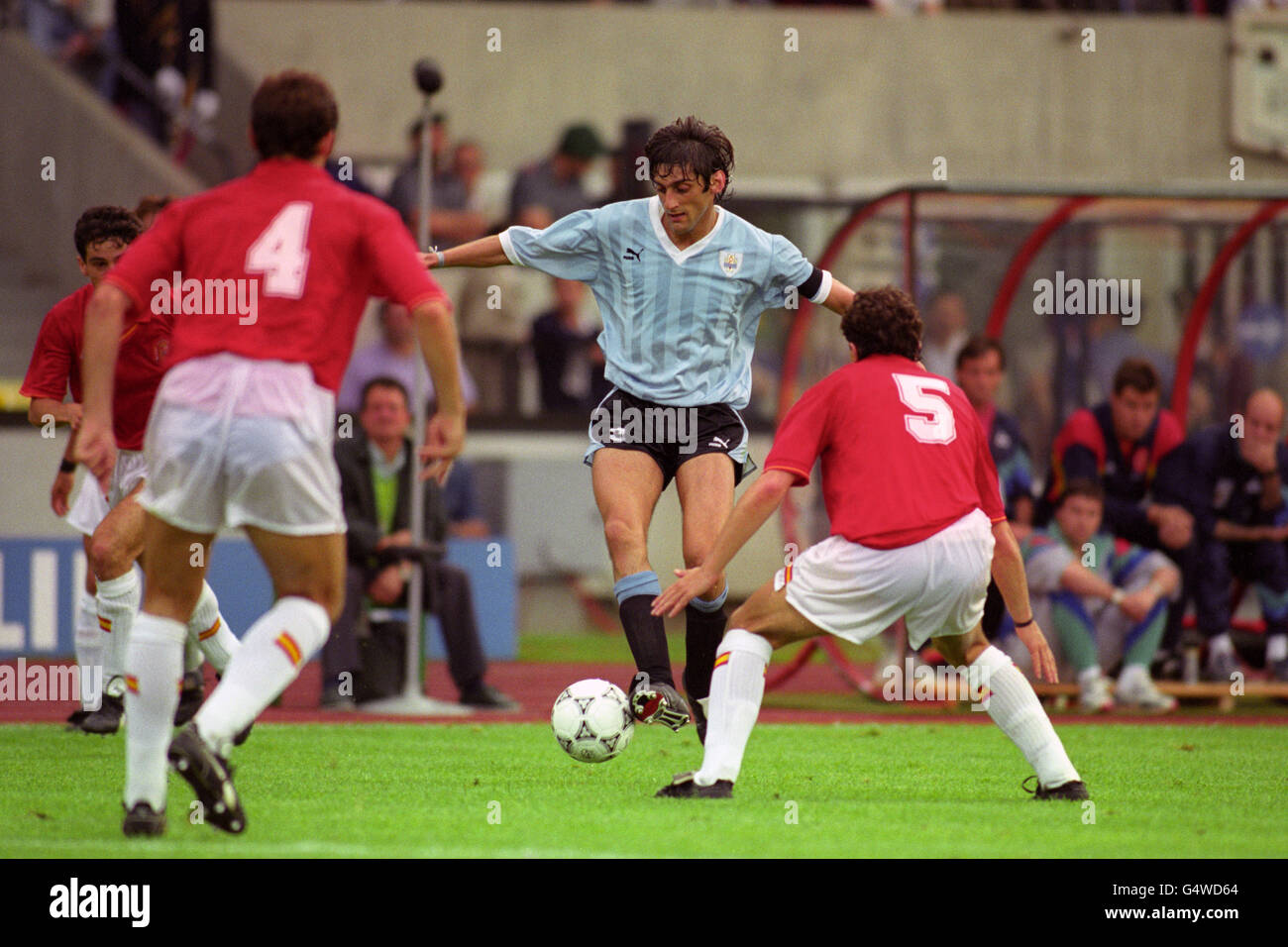 Soccer - FIFA World Cup Italia 90 - Group E - Uruguay v Spain - Stadio ...