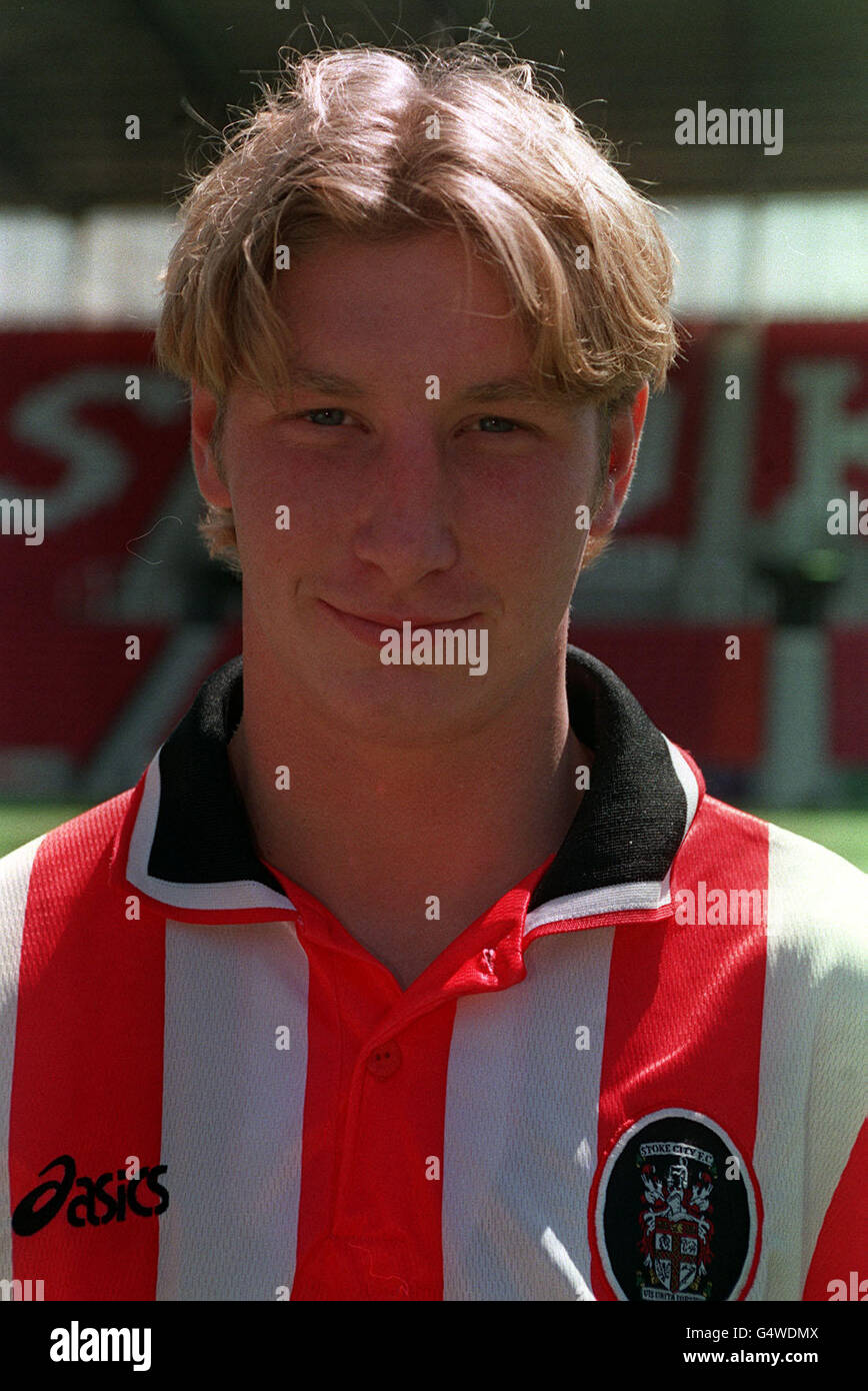 Lee collins of stoke city football club hi-res stock photography and ...