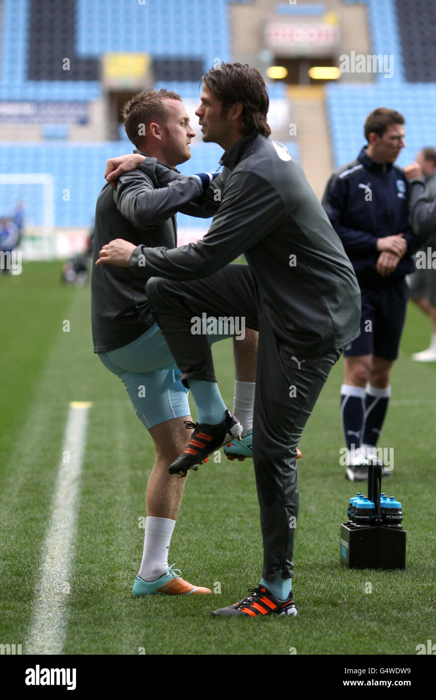 Coventry City's Sammy Clingan (left) and Hermann Hreidarsson (right ...