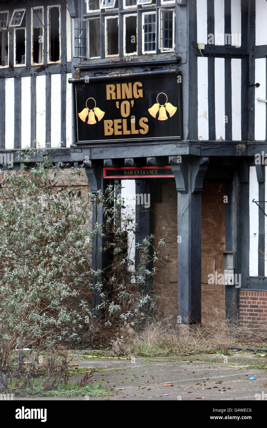 Ring o bells pub hi-res stock photography and images - Alamy