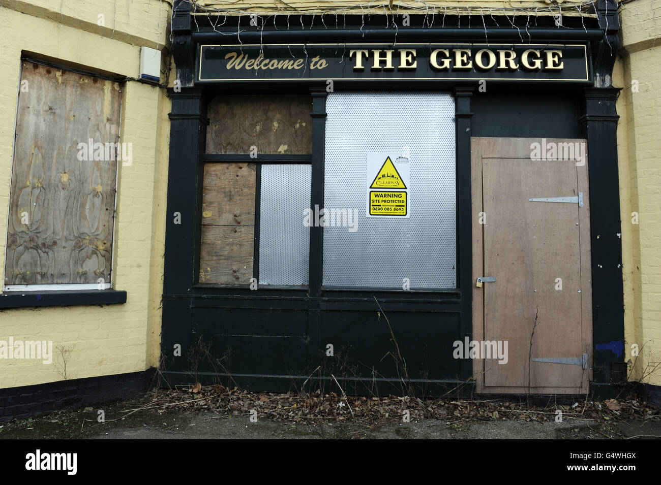 Boarded up following its closure hi-res stock photography and images ...