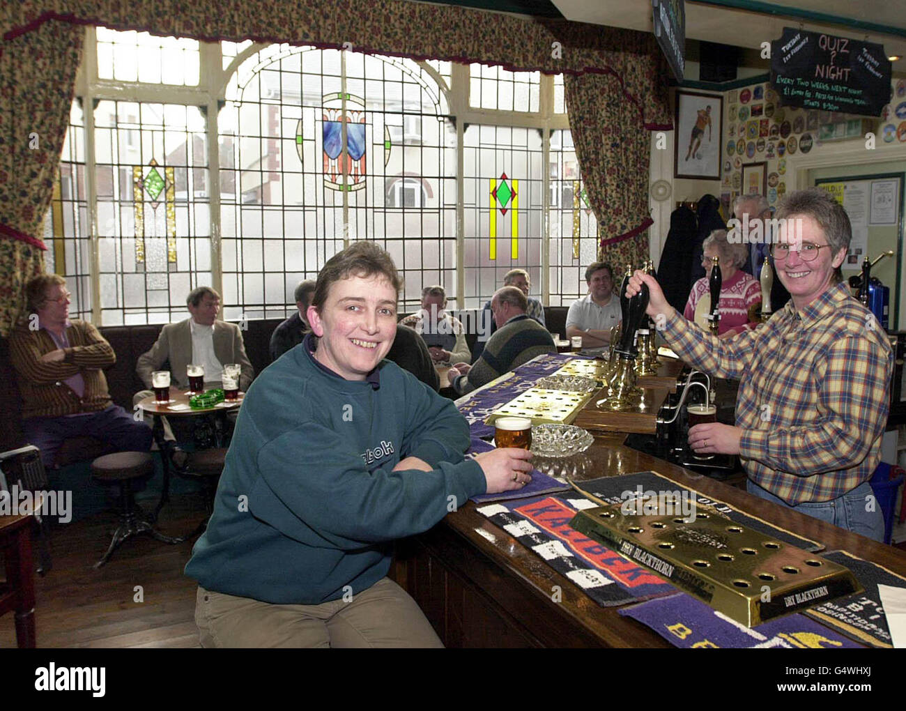 Rising Sun pub Stock Photo - Alamy