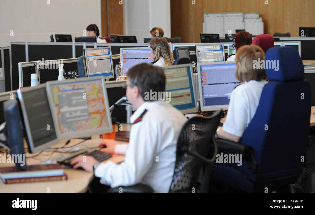 London fire brigades new control centre in merton hi-res stock ...