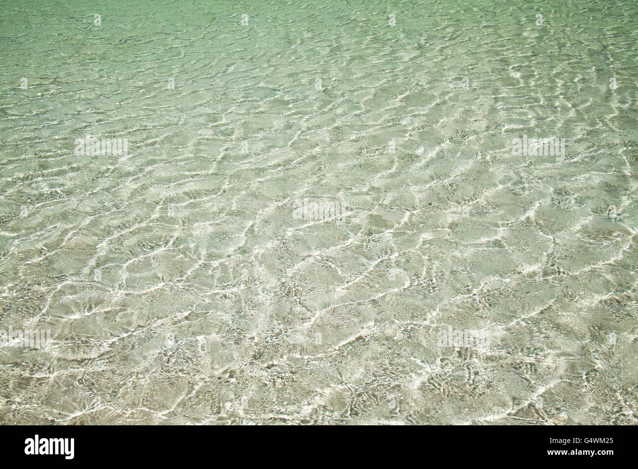 Shallow water over white sand hi-res stock photography and images - Alamy