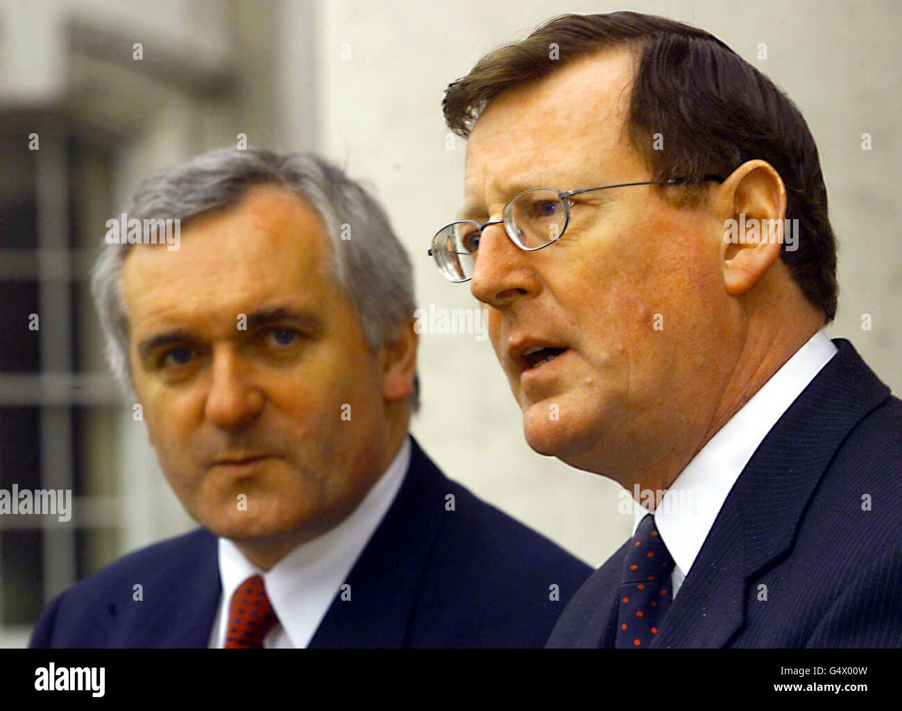 Northern Ireland's First Minister David Trimble, and Irish Prime ...