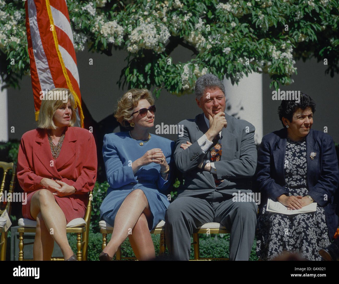 President William Clinton in a Rose Garden ceremony signing the Infant ...