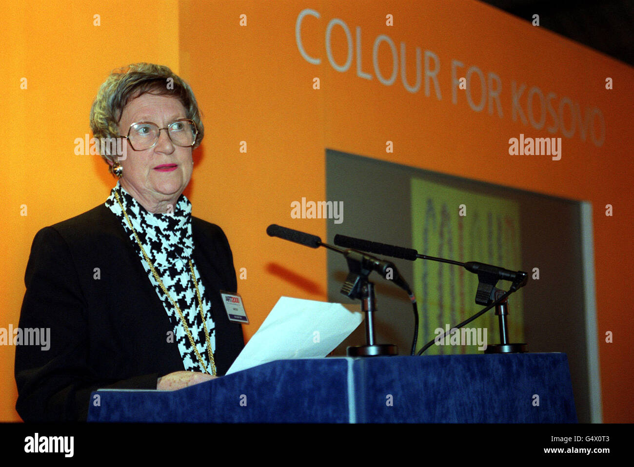 Wife of former conservative foreign secretary geoffrey howe hi-res ...