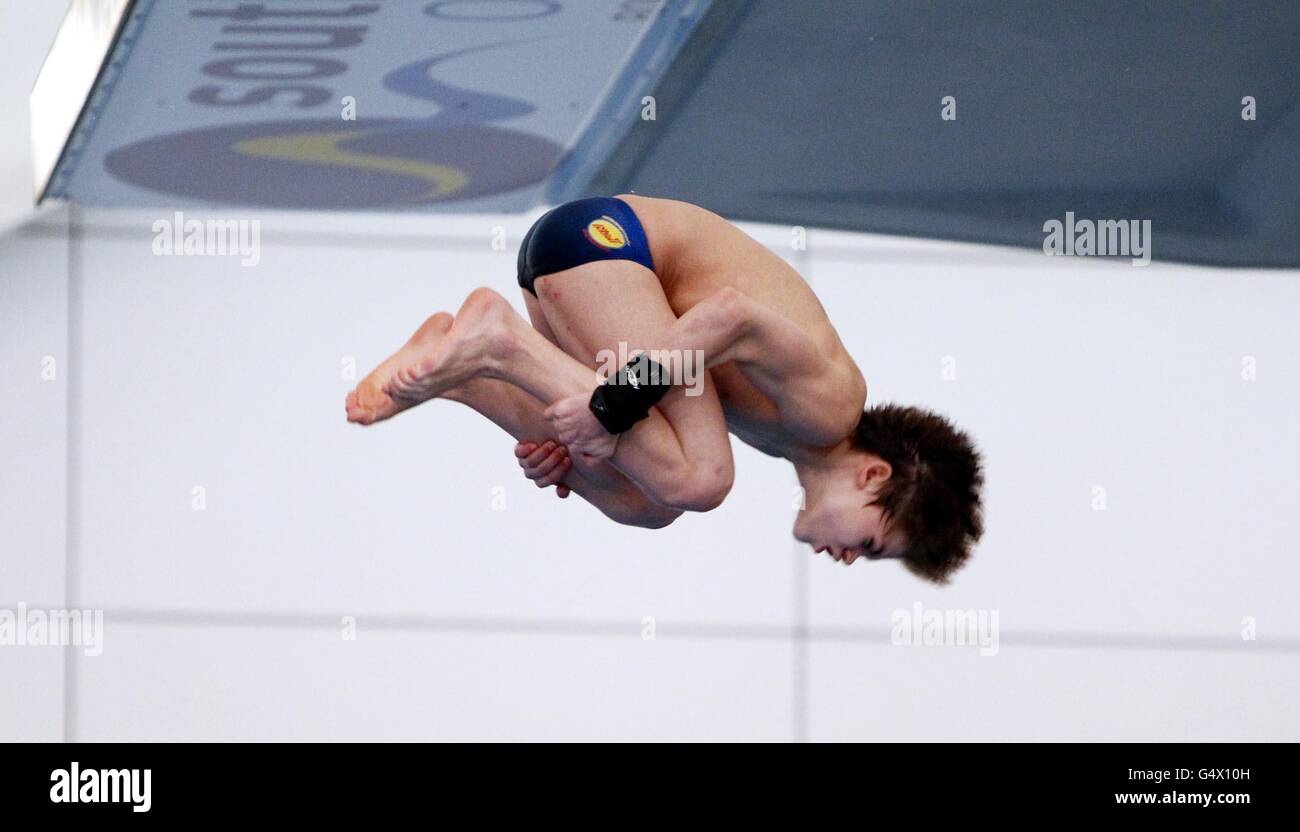 Ross Haslam jumps in the Mens 10m Platform during the British Gas ...