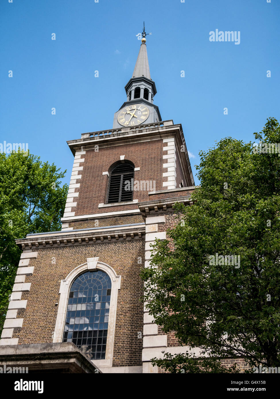 St. James Church Piccadilly London designed by Sir Christopher Wren ...