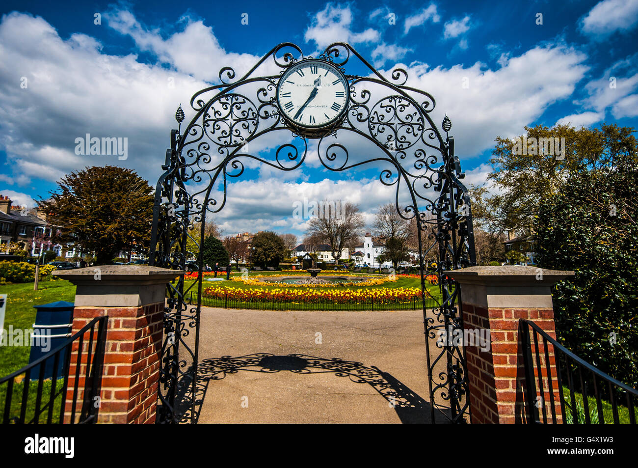 Southend prittlewell square hi-res stock photography and images - Alamy