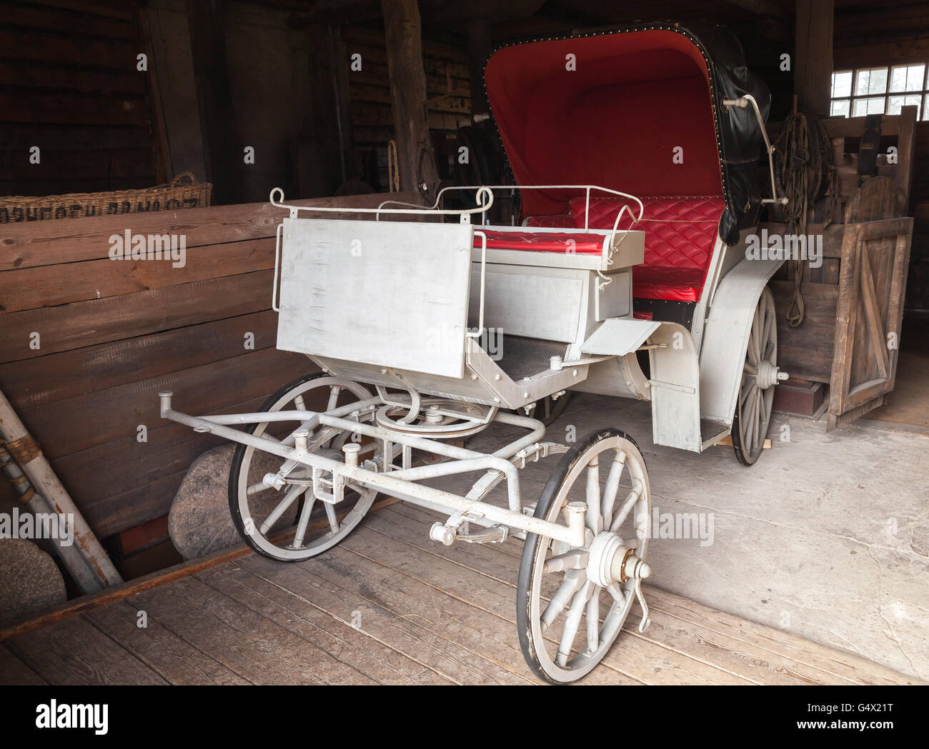 Garage vintage hi-res stock photography and images - Alamy