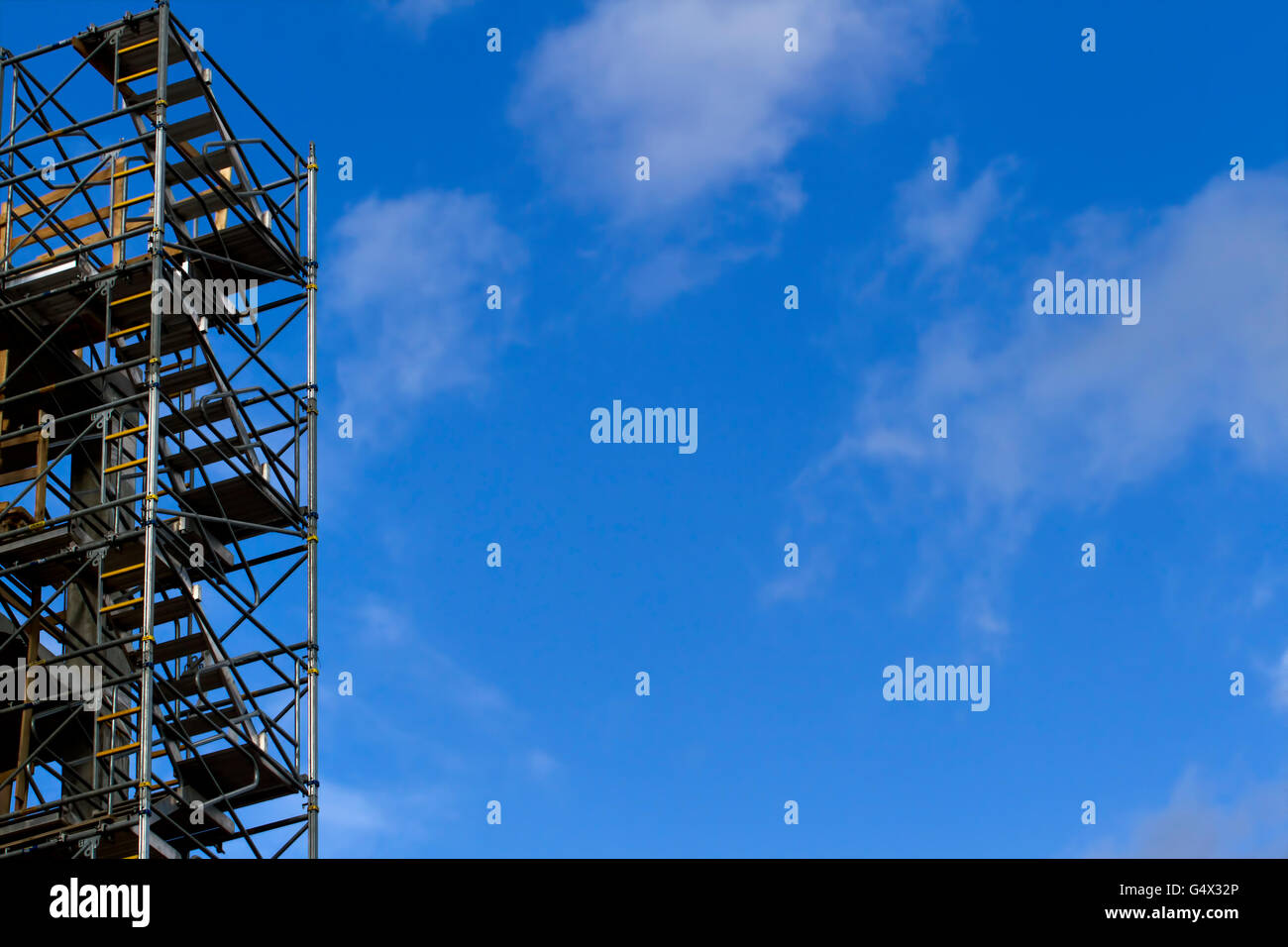 Scaffolder Scaffolding Scaffold High Resolution Stock Photography and ...