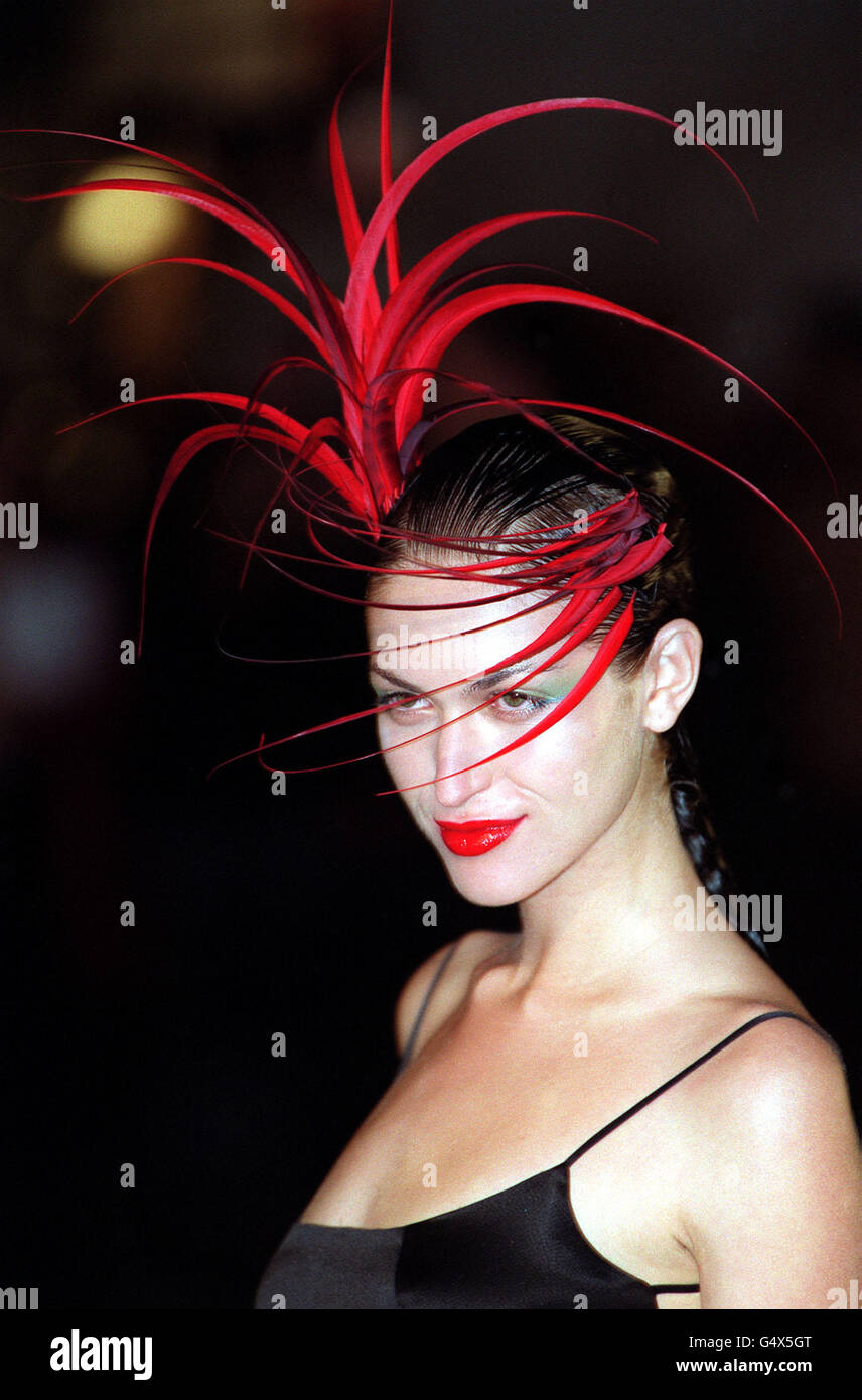 Philip treacy hat model hi-res stock photography and images - Alamy