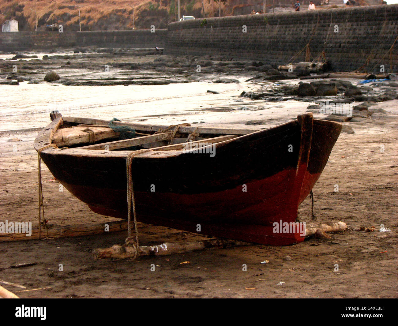 Marooned Fishing Boat Stock Photo - Alamy