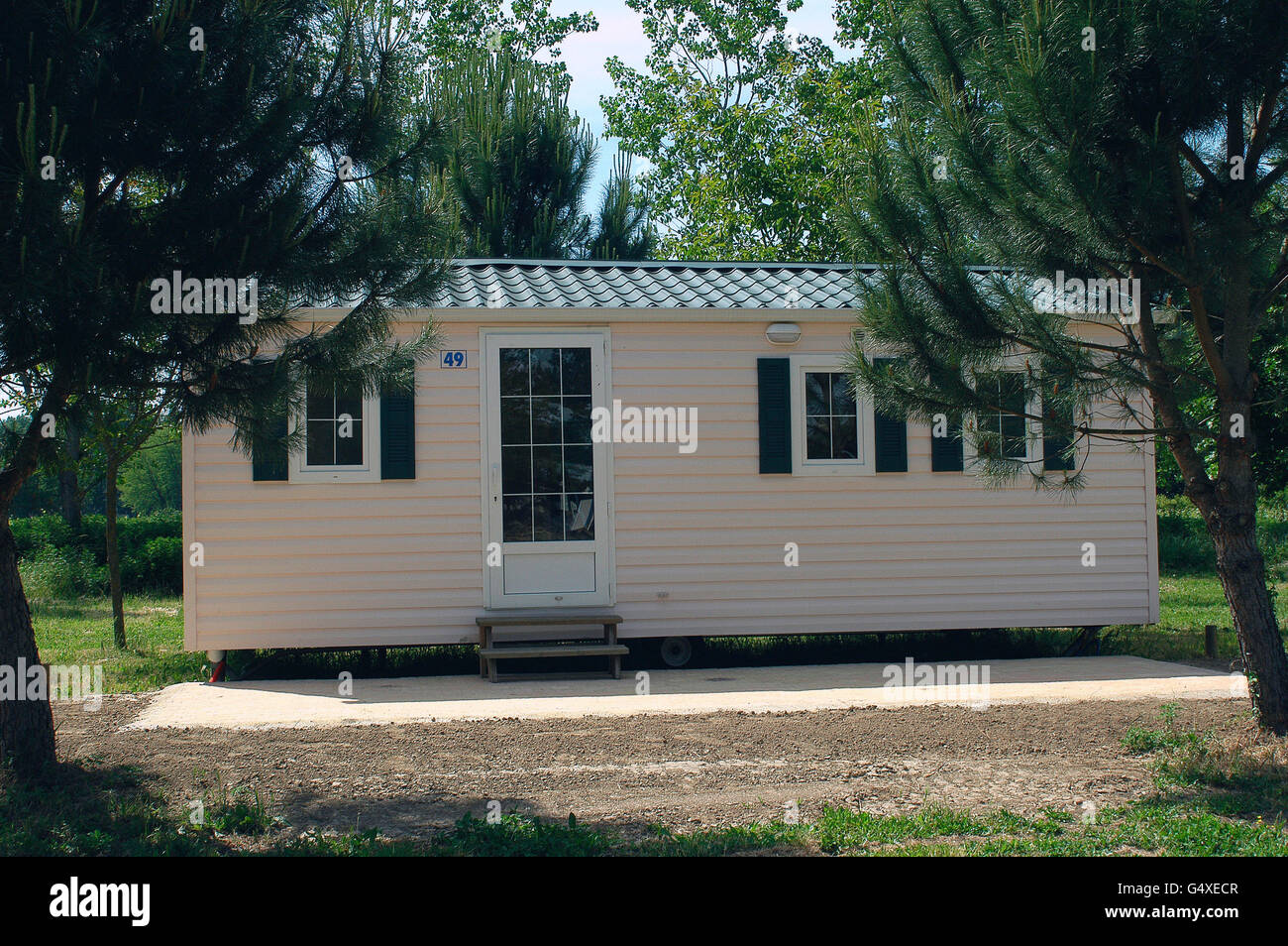 Accommodation camping, mobile homes offer a good comfort to ...