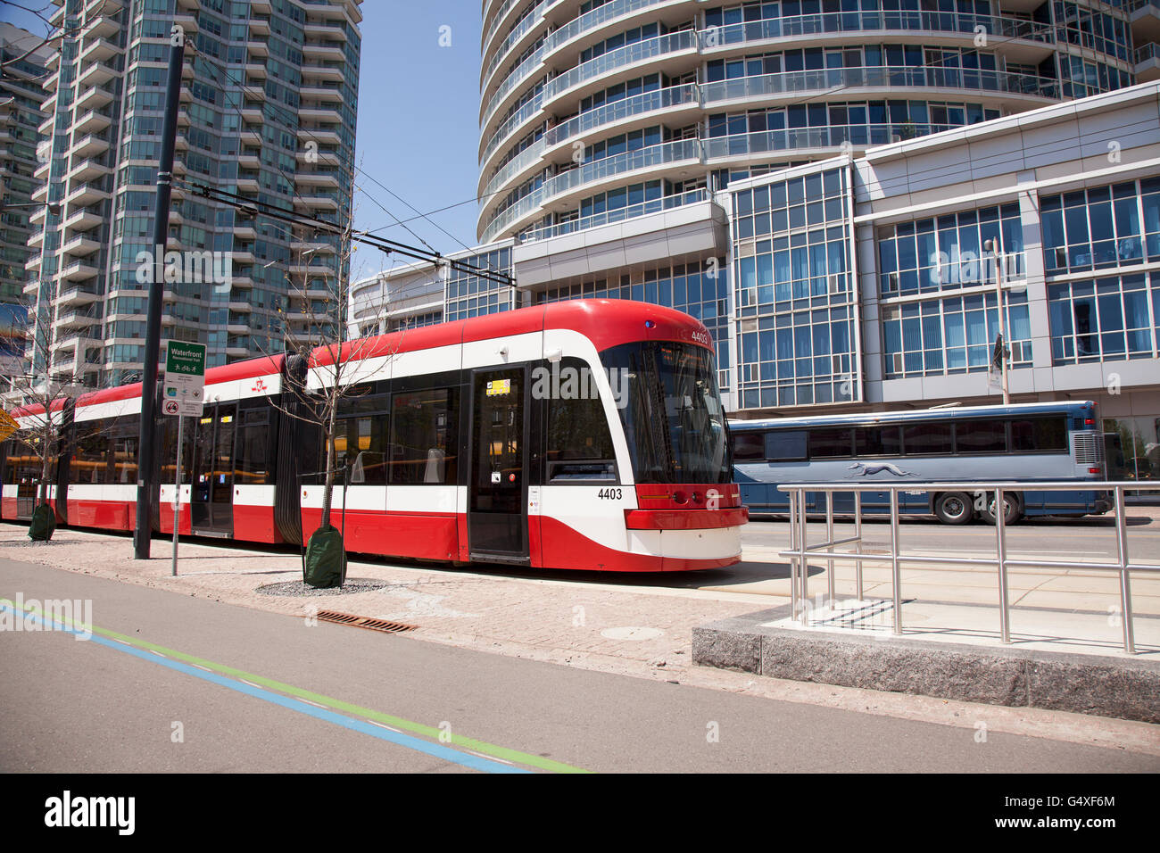 Downtown toronto streetcar hi-res stock photography and images - Alamy