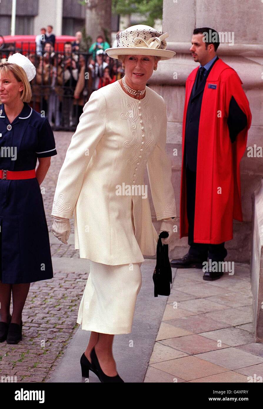 Princess alexandra arrives at westminster abbey hi-res stock ...