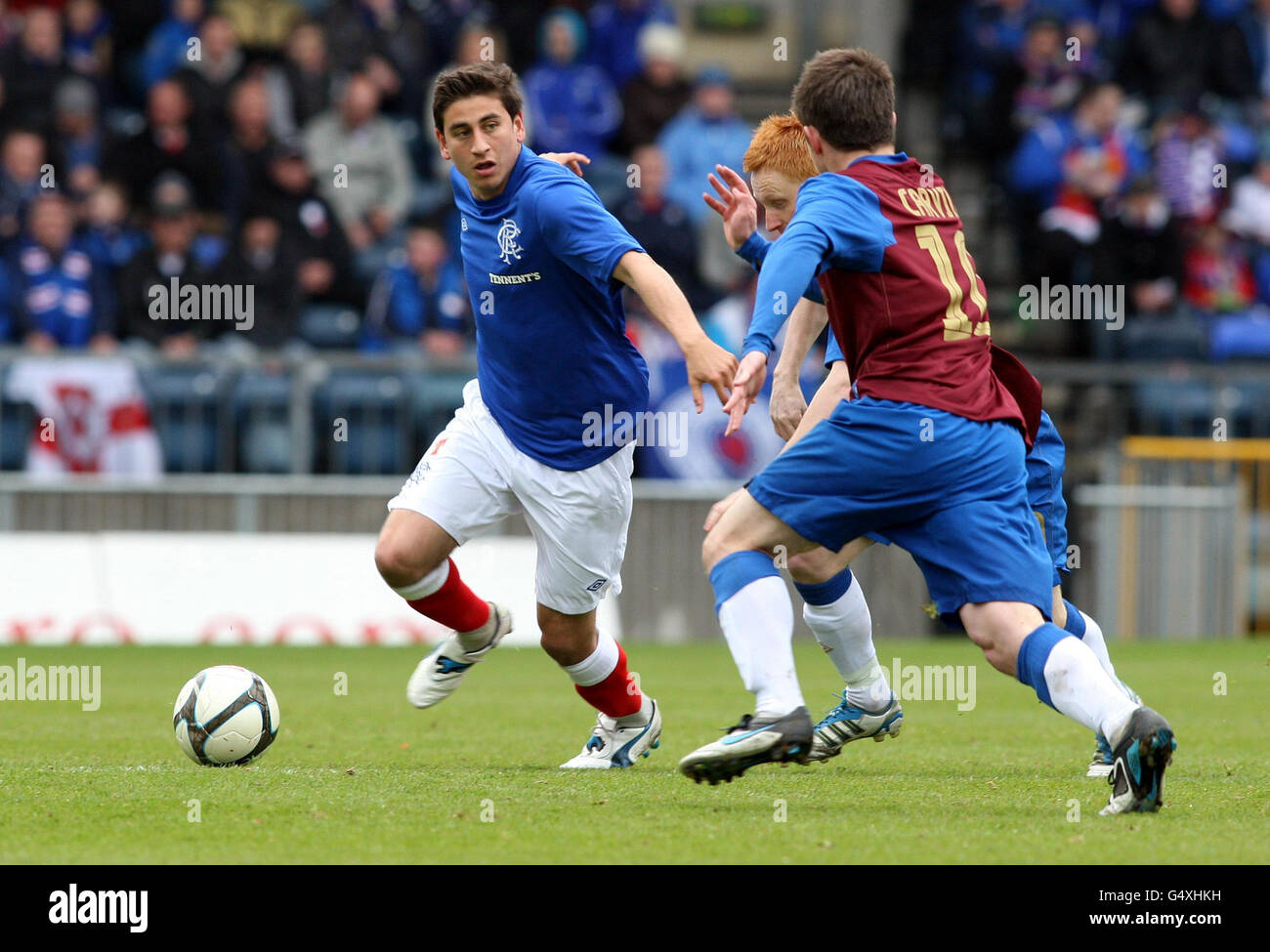 Linfield v rangers hi-res stock photography and images - Alamy