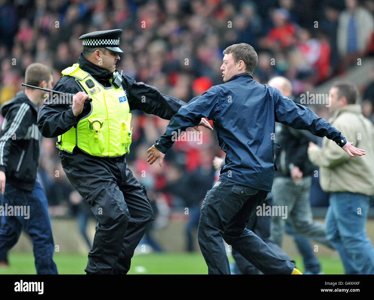 Wrexham fans racecourse hi-res stock photography and images - Alamy