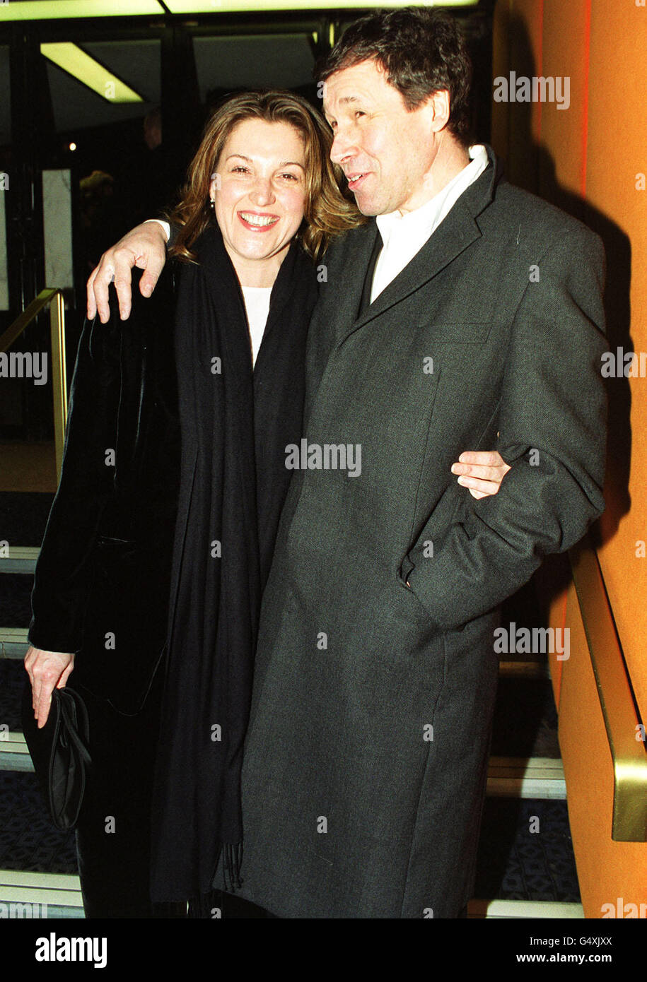 Actor stephen rea hi-res stock photography and images - Alamy