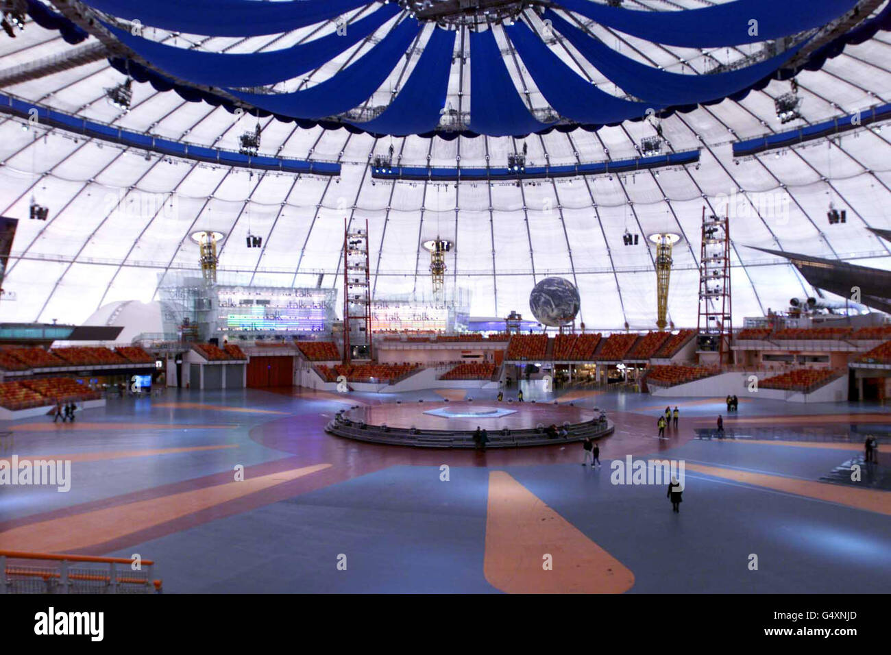 Interior millennium dome in london hi-res stock photography and images ...