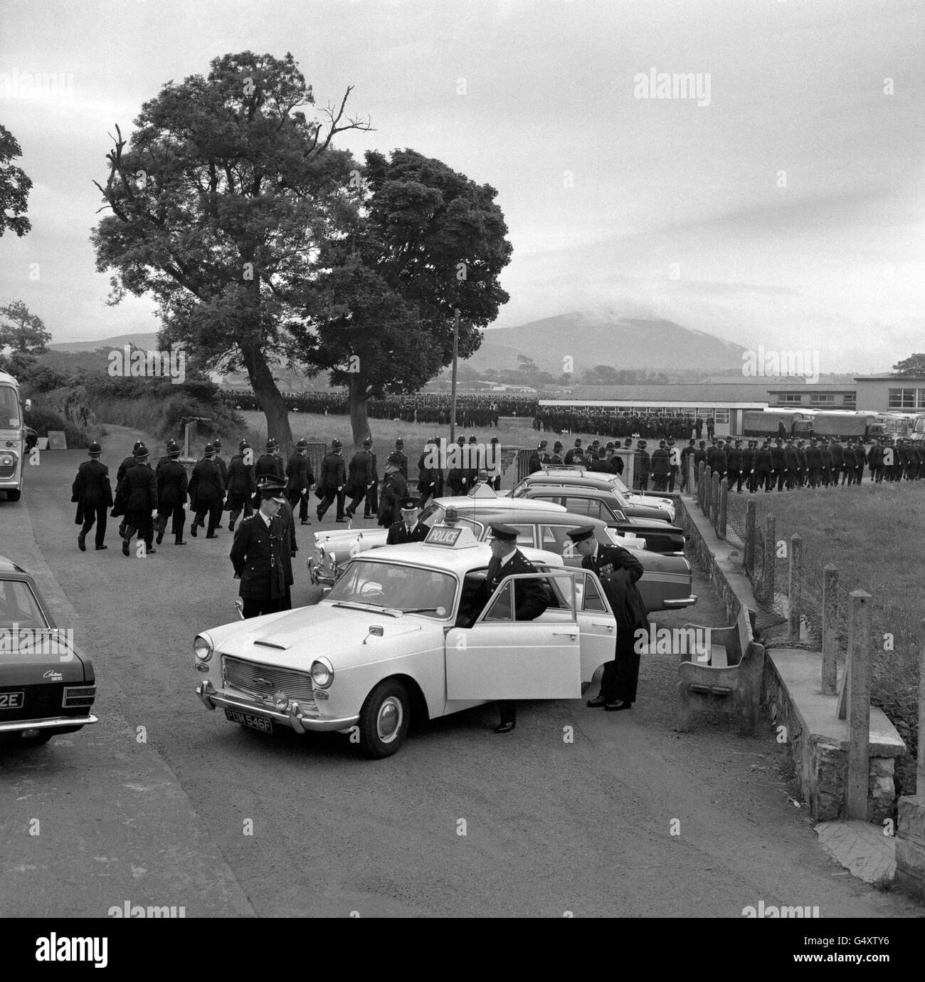 Royalty - Investiture of the Prince of Wales - Caernarfon Castle. Long ...