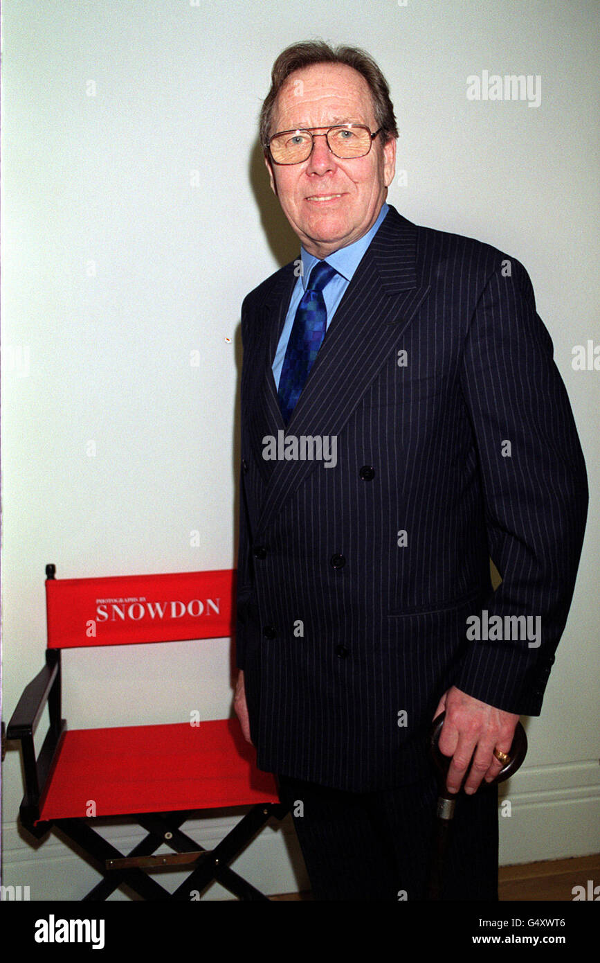 Lord Snowdon at the 'Photographs By Snowdon, A Retrospective ...