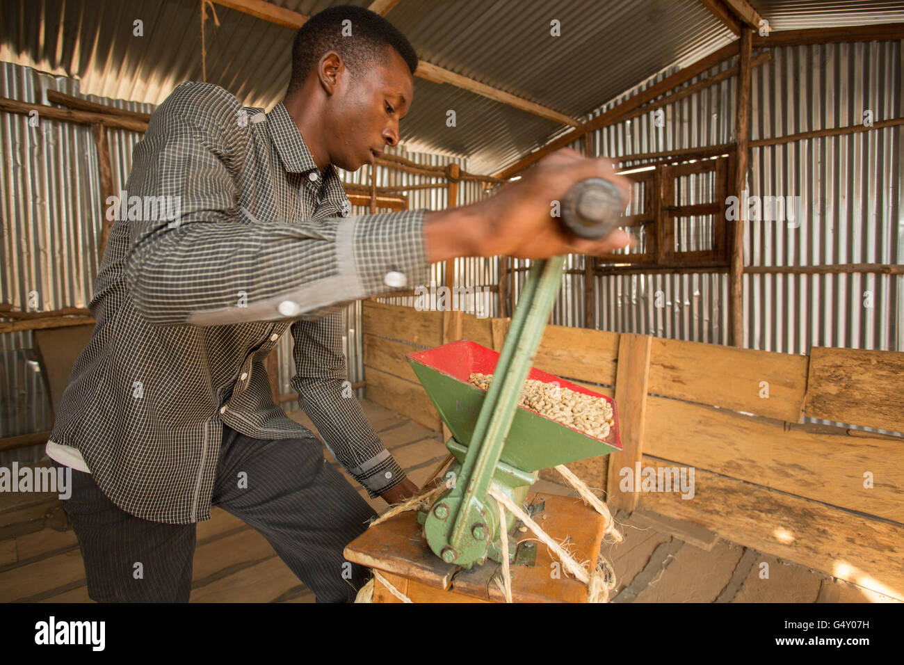 Huller hi-res stock photography and images - Alamy