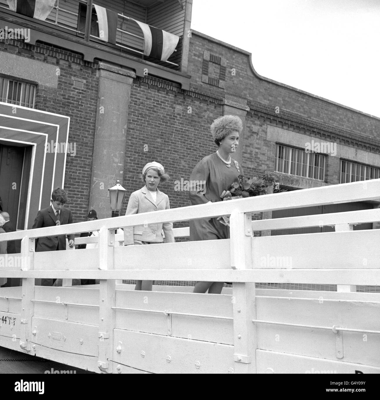 Walk up Black and White Stock Photos & Images - Alamy