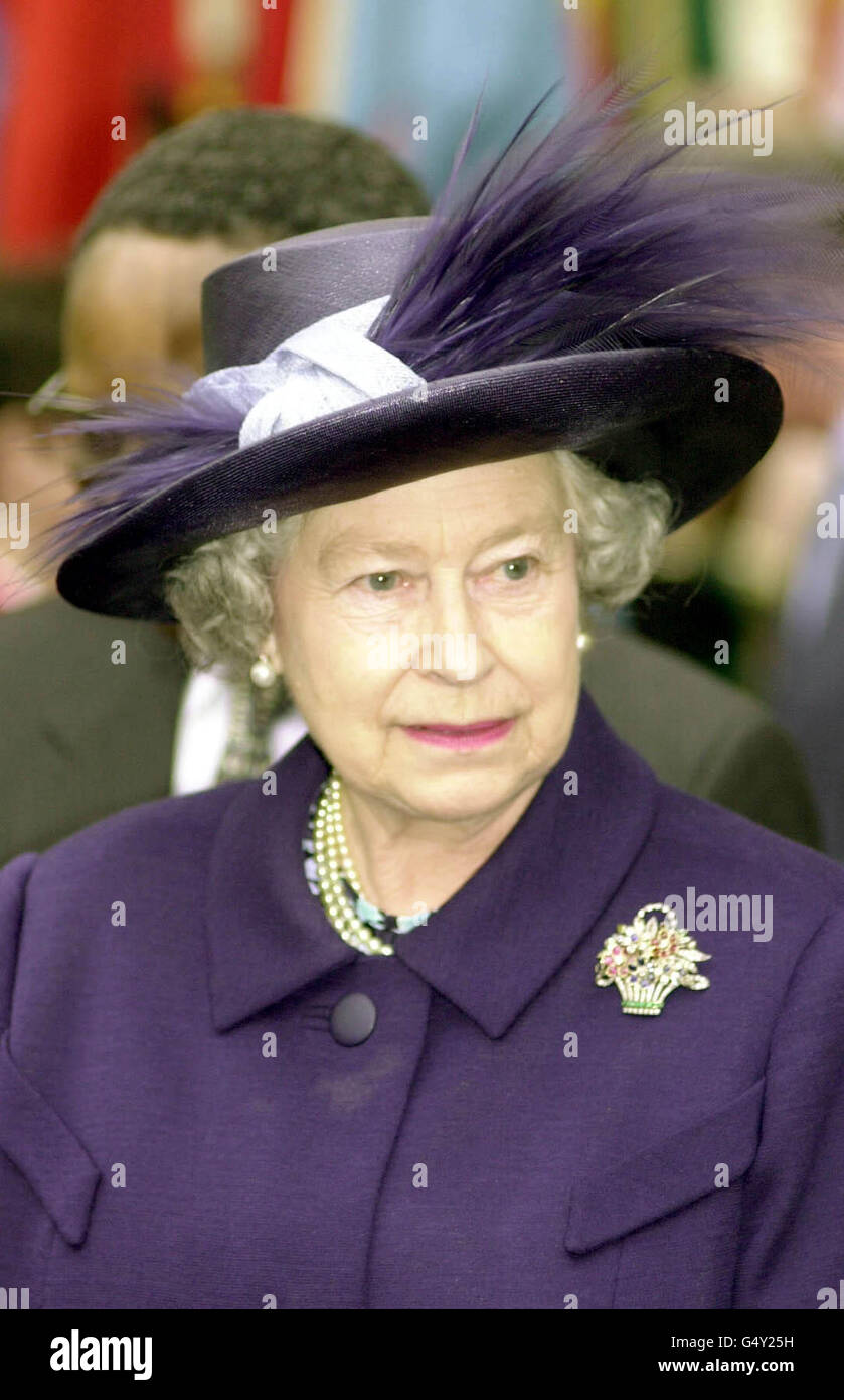 Commonwealth Service Queen Stock Photo - Alamy