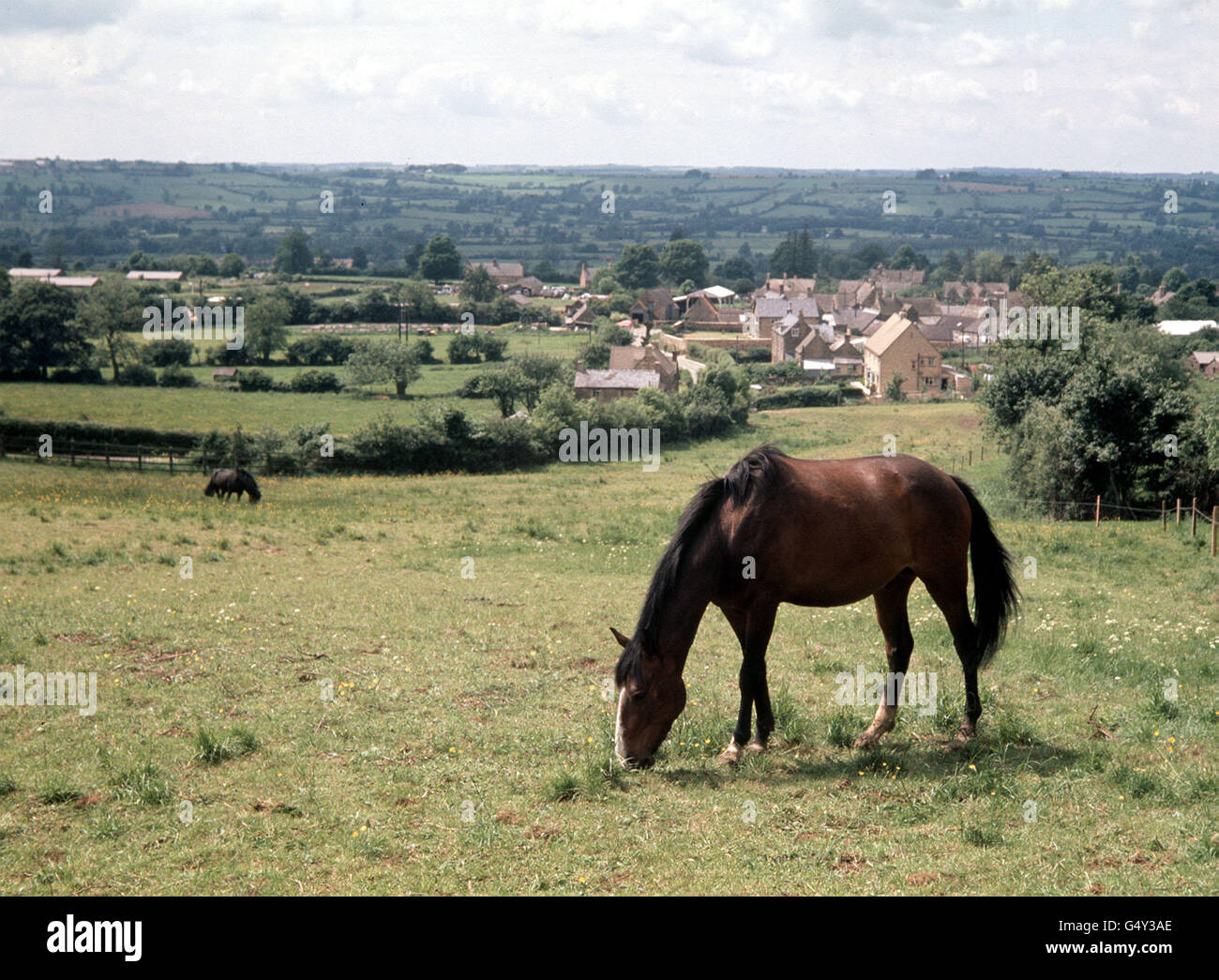 THE COTSWOLDS: LITTLE RISSINGTON Stock Photo - Alamy