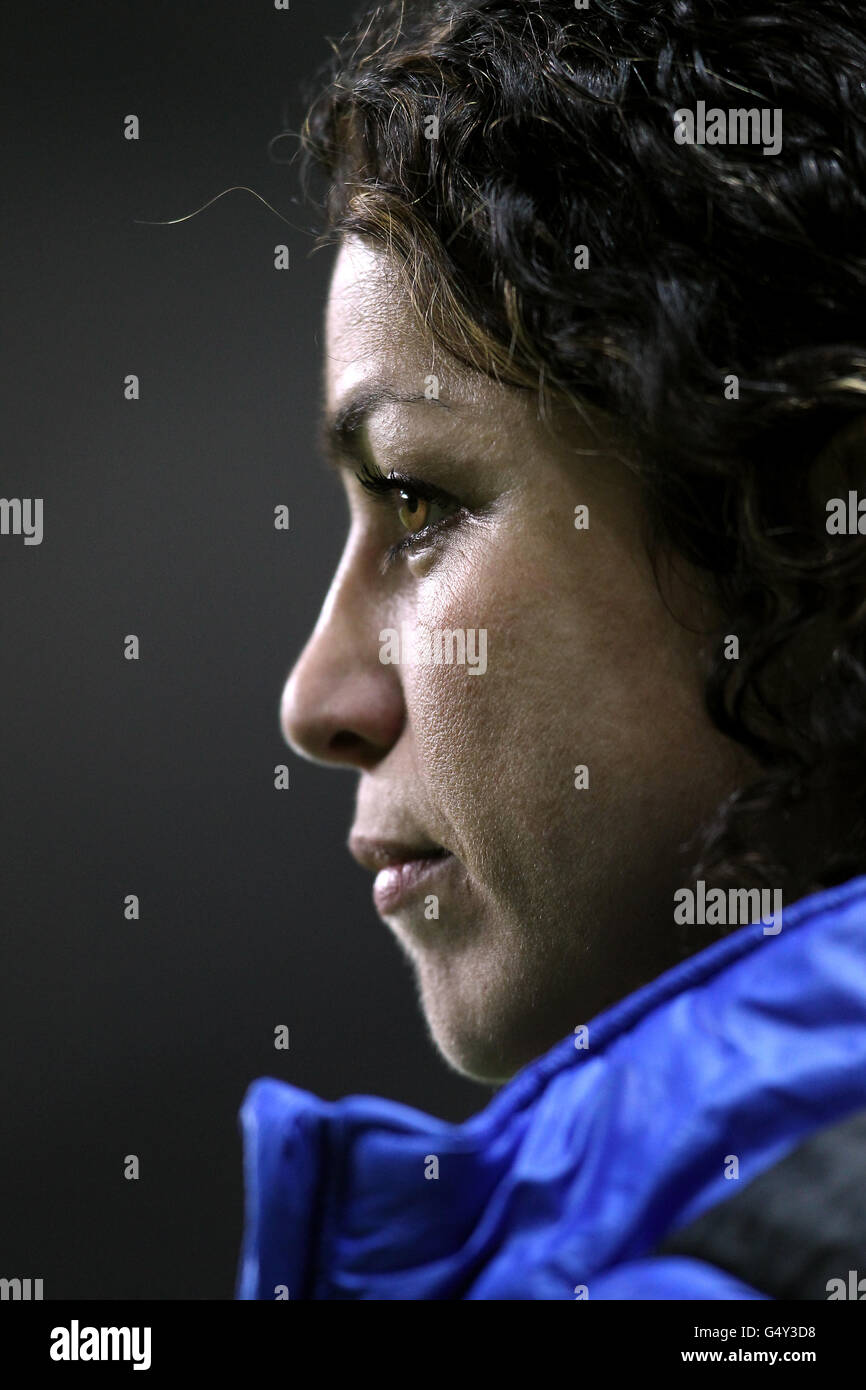 Chelsea doctor eva carneiro chelsea hi-res stock photography and images ...