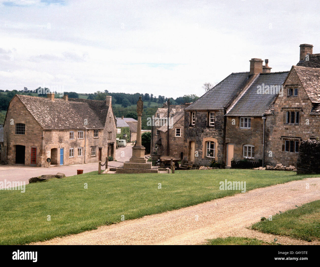 Lower Green at Guiting Power, a Cotswold village in Gloucestershire ...