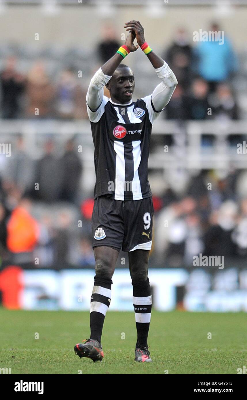 Newcastle United's Papiss Cisse celebrates victory after the final ...
