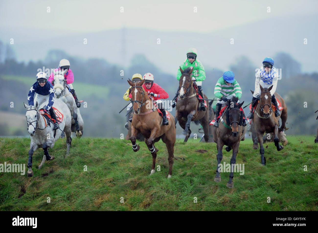 Runners and riders in the Glenfarclas P.P. Hogan Memorial Cross Country ...