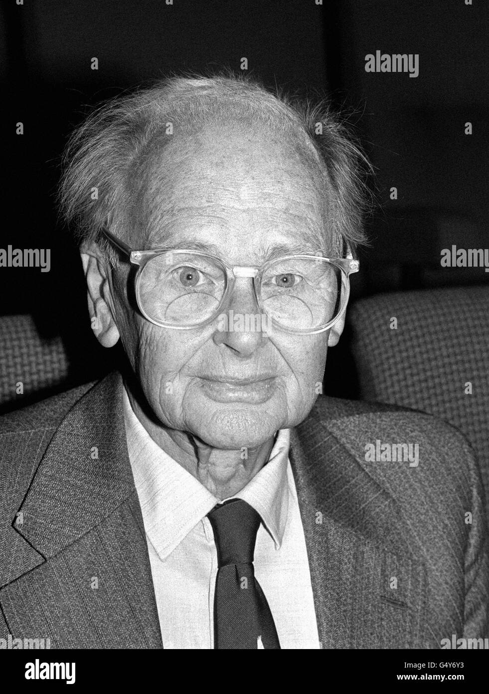 Peter Scott's Instagram, Twitter & Facebook on IDCrawl