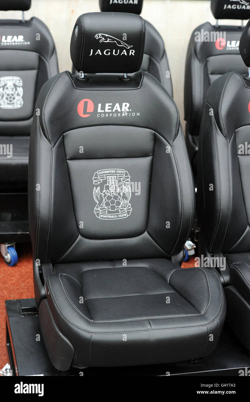 Detail of Coventry City dugout seats at the Ricoh Arena Stock Photo - Alamy