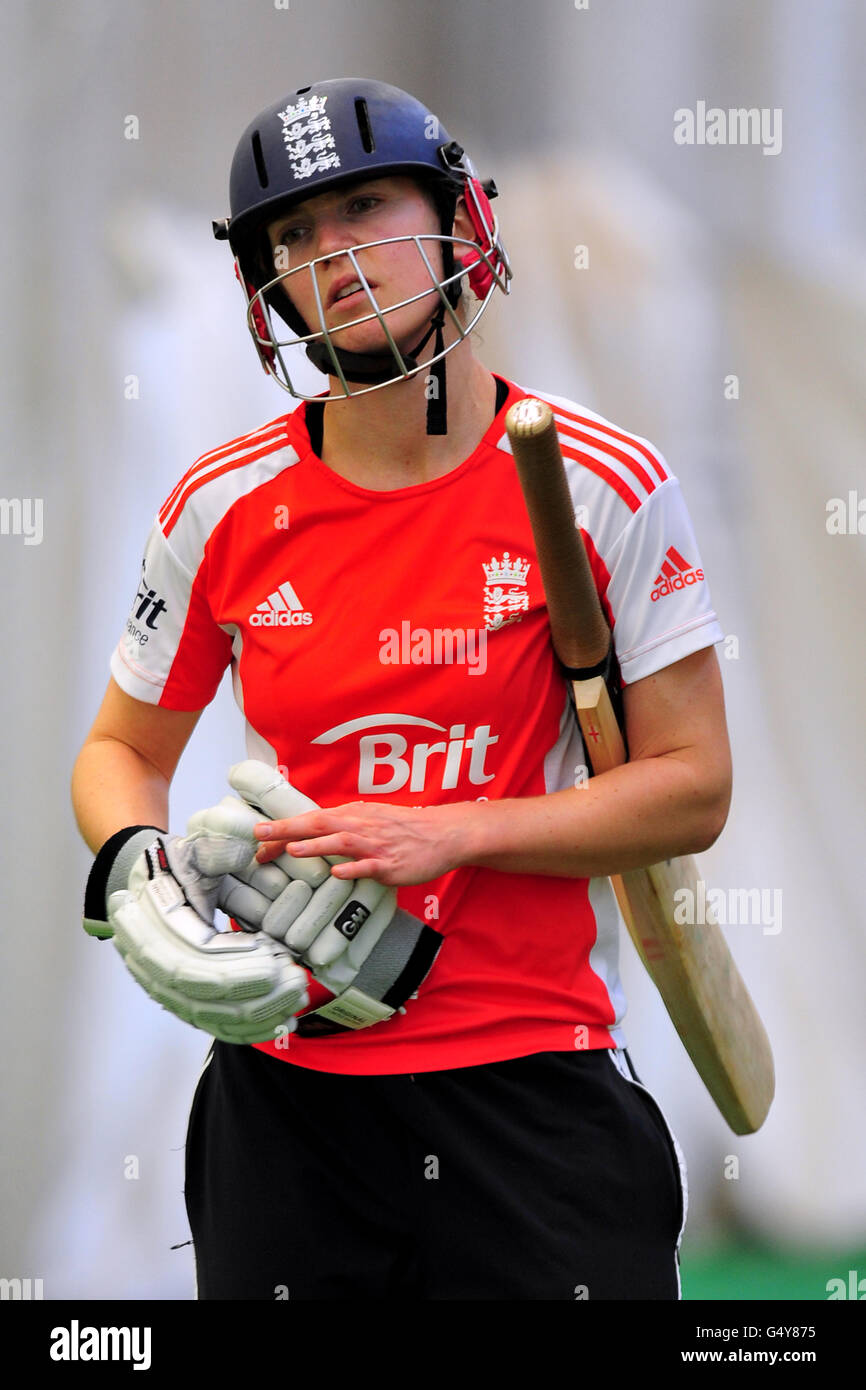 Cricket - England Womens Photocall - Edgbaston Indoor Cricket Centre ...